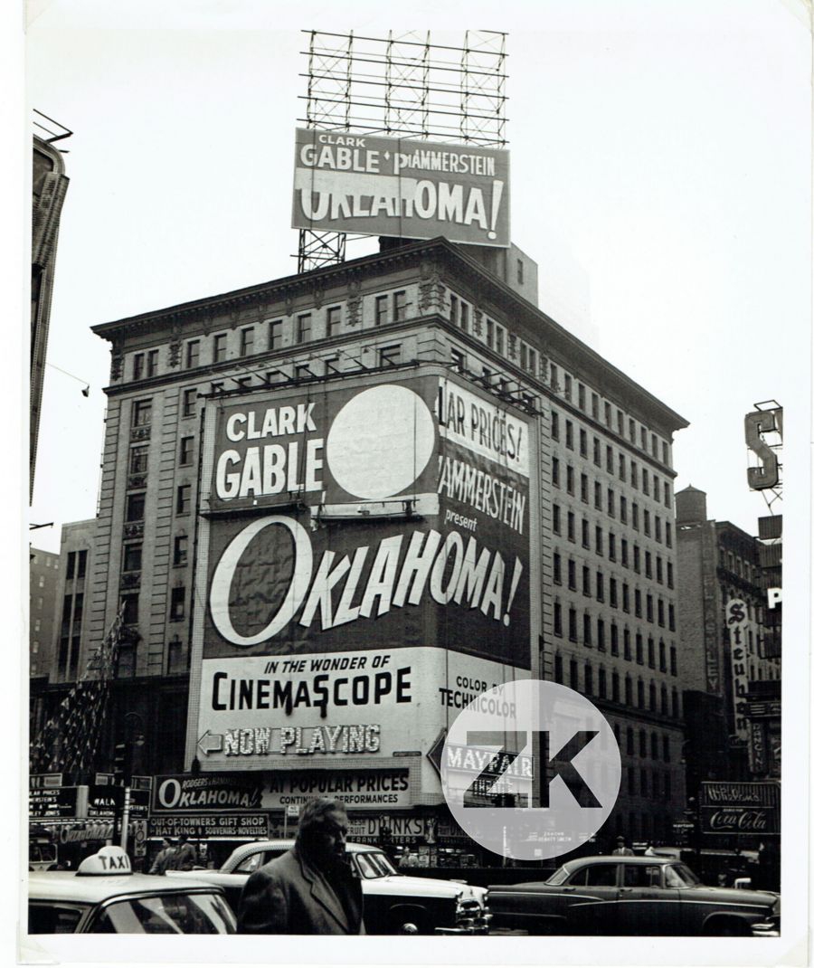 "Oklahoma!", Mayfair Theater, NY - 1955 | ZK.images - Photos et ...